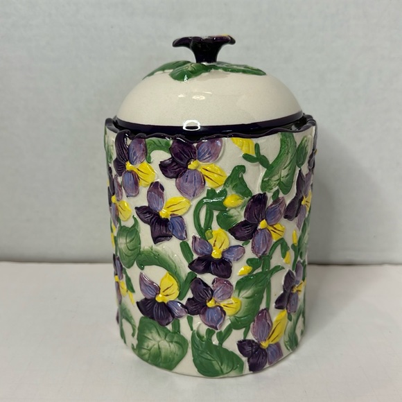 Temptations | Kitchen | Temptations 3d Figural Floral Quart Purple ...